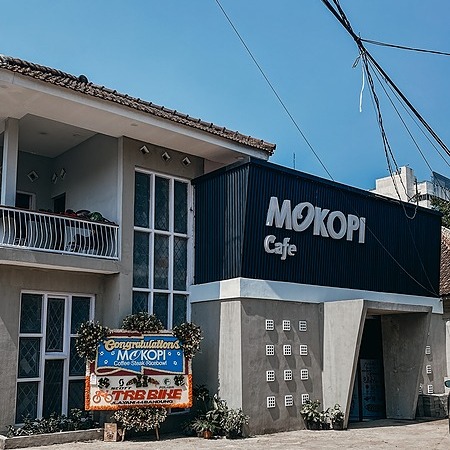 Mokopi Cafe Kiaracondong | Linktree