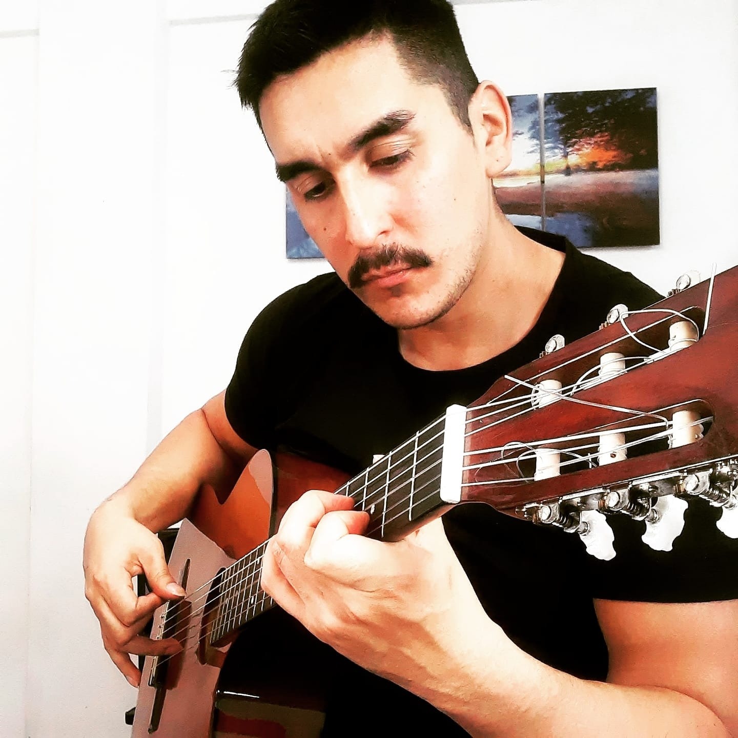 Clases de Guitarra Facundo | Instagram, Facebook, TikTok | Linktree