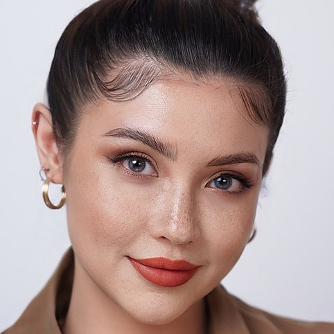 lidiafangmakeup | Instagram, TikTok | Linktree