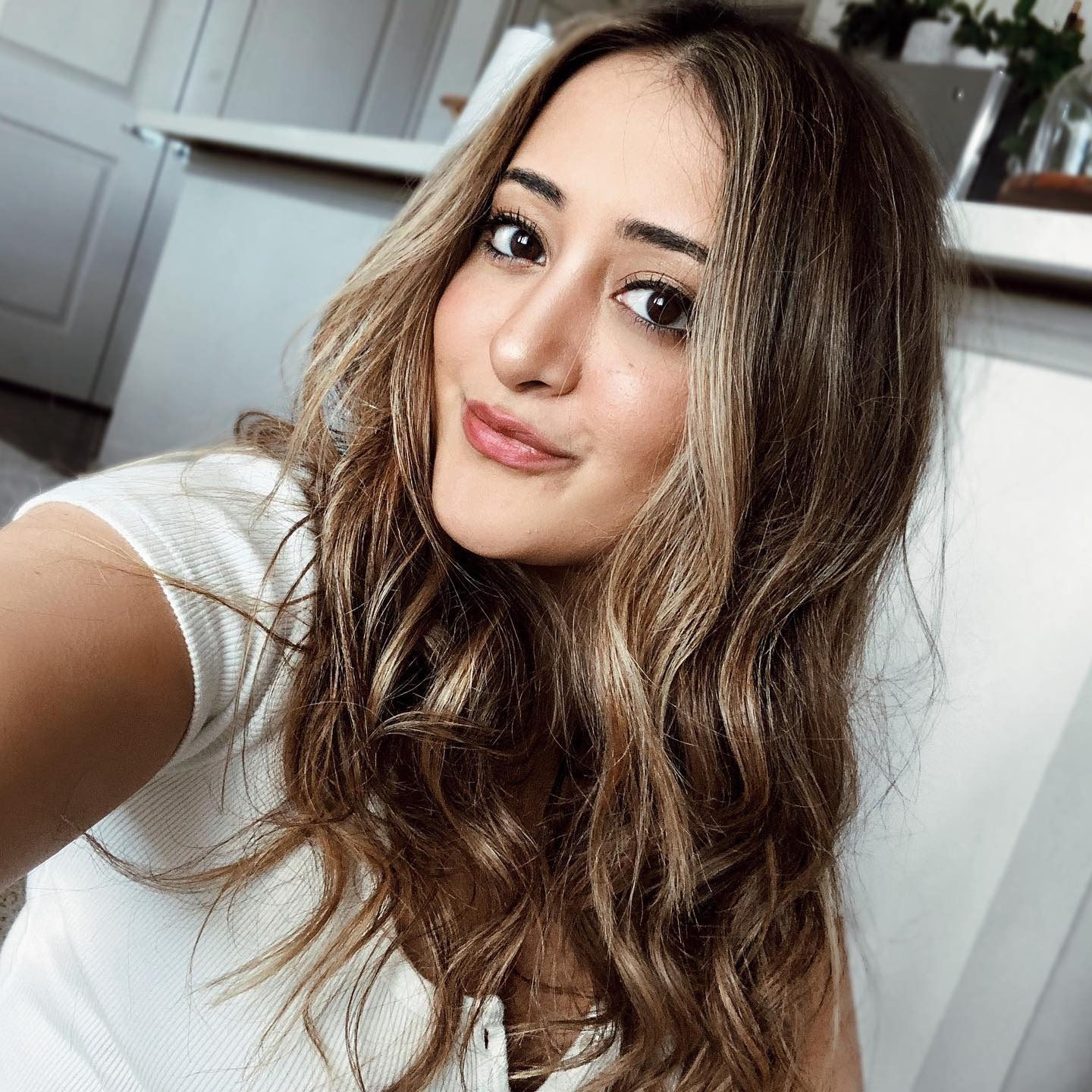 negeen | Facebook | Linktree