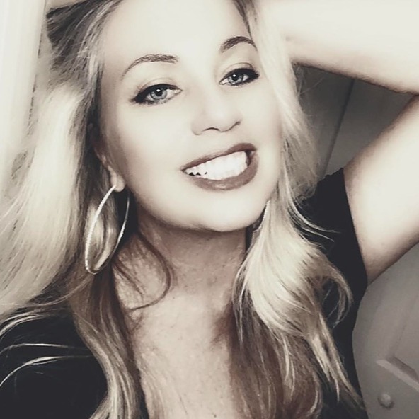 Regina Rae | Instagram, Facebook, TikTok | Linktree