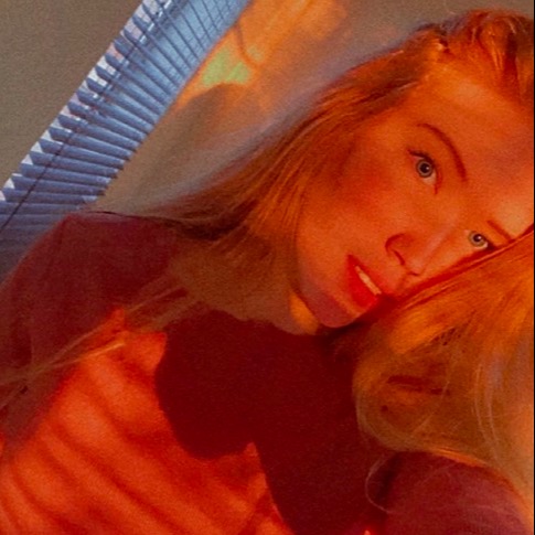 YourGirl_Ella | Twitter, Instagram, Twitch | Linktree