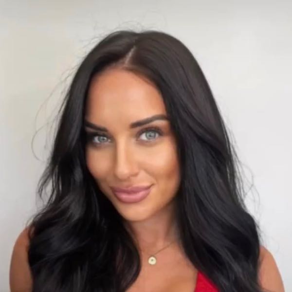 Taryn Sinatra | Instagram, TikTok | Linktree