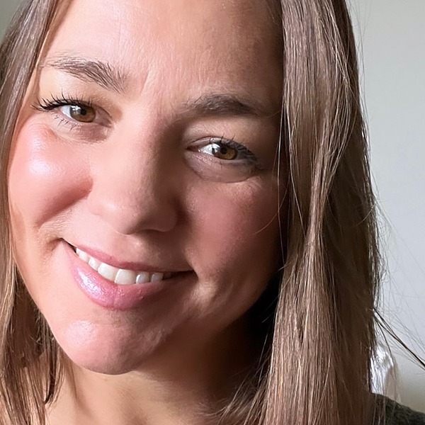 Kimberly Albert | Twitter, Instagram, Facebook | Linktree