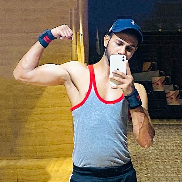 Amit Singla | Instagram, Facebook | Linktree