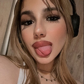 yasminegharyani | Twitter, Instagram | Linktree