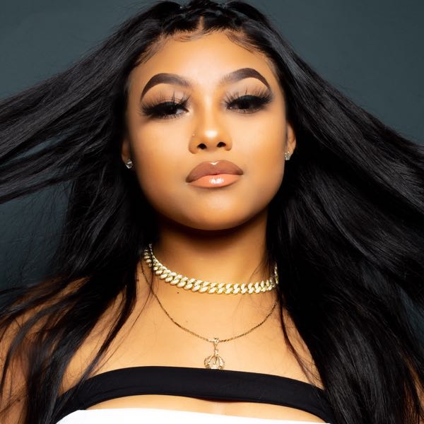 Amari Allure | Instagram, TikTok | Linktree