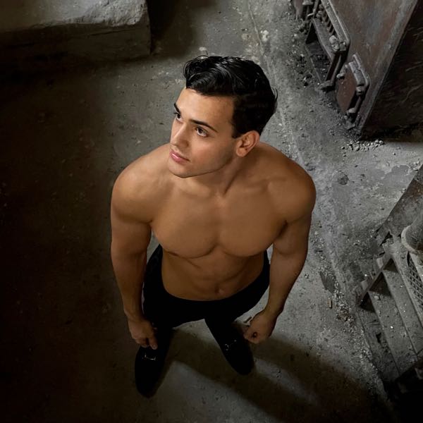 Kody Ray | Twitter, Instagram | Linktree