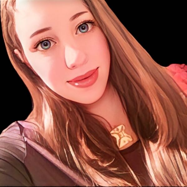 Elita One ( Hellboy’s Lady ) | Twitter, Instagram, Facebook | Linktree