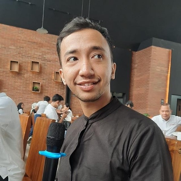 Hisyam Husein | Instagram | Linktree