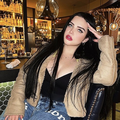 😇 Sofia 😇 | Twitter, Instagram, TikTok | Linktree