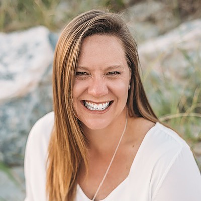 DAYNA HEALY - REALTOR | Instagram, Facebook | Linktree