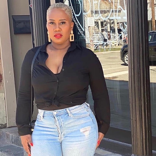 𝑽𝒂𝒔𝒉𝒕𝒊 | Twitter, Instagram, Facebook, TikTok | Linktree