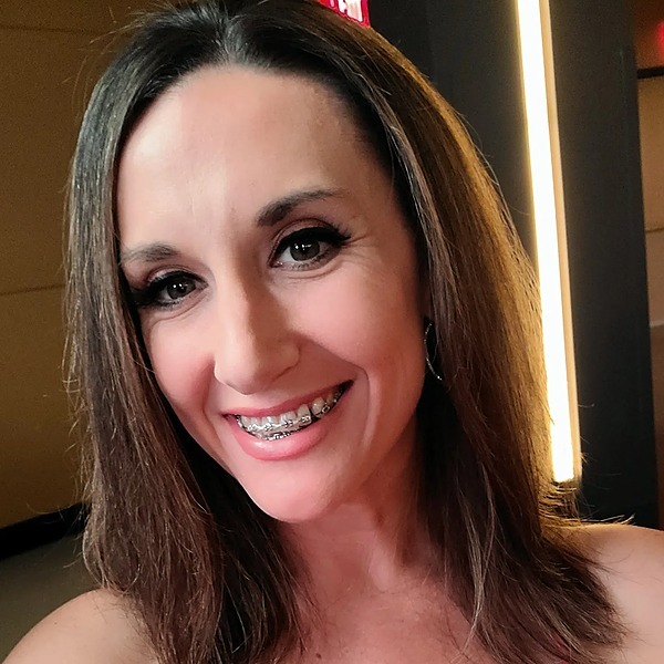 Bella Curves Find Bella Curves Onlyfans Linktree