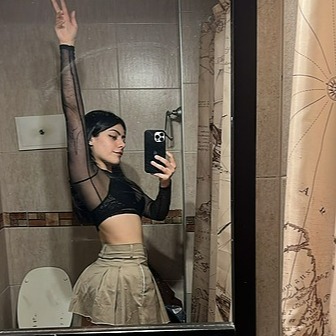 milica__yb | Twitter, Instagram, TikTok, Twitch | Linktree