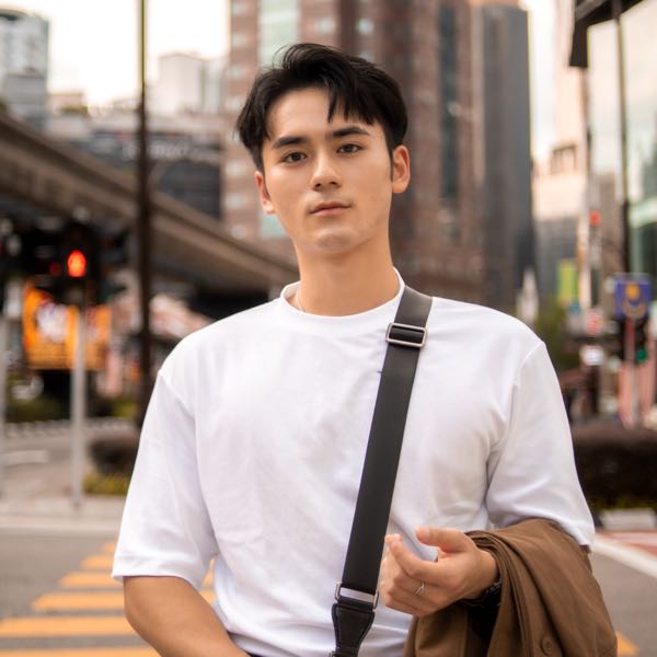 William Seng | Facebook, TikTok, Twitch | Linktree