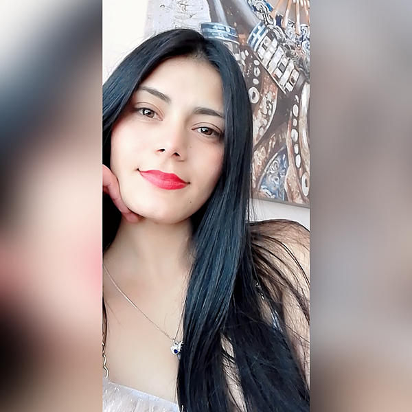 Mia 🤎 | Instagram | Linktree