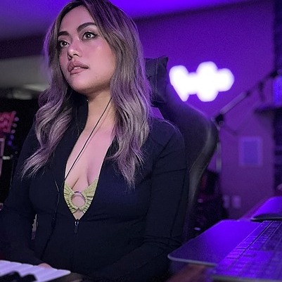 NotVeraGood | Twitter, Instagram, TikTok, Twitch | Linktree