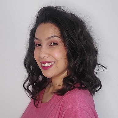 Sarra El Massaoudi | Twitter, Instagram | Linktree