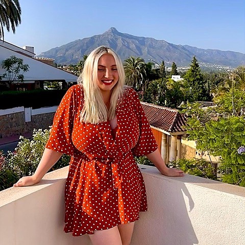 Shona Colson | Twitter, Instagram, YouTube, TikTok | Linktree