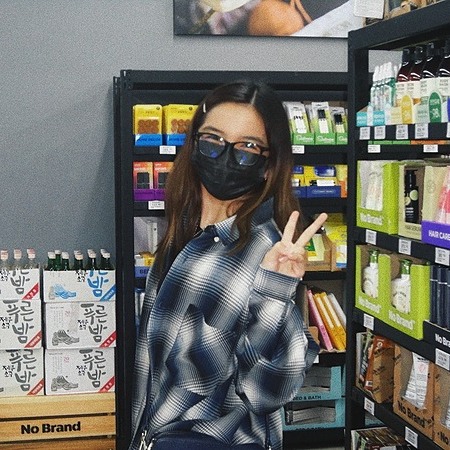 sugaushi | Twitter, Instagram, TikTok, Twitch | Linktree