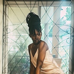 Rianne Lelia Bateeze | Twitter, Instagram, TikTok | Linktree