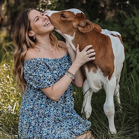 Rissa’s Little Moos LLC | Instagram, Facebook, TikTok | Linktree
