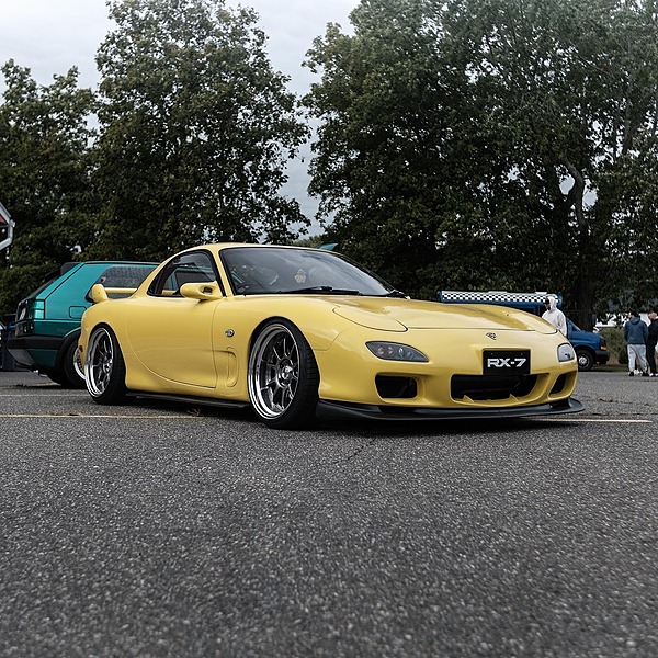 ZachR | Instagram, Facebook | Linktree