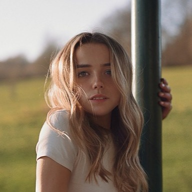 Ailish Morrison | Instagram, TikTok | Linktree