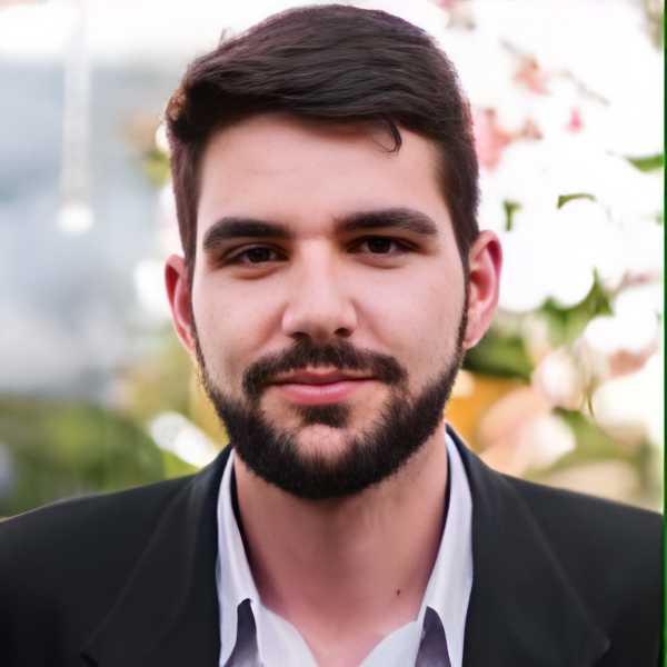 Designer Romano | Twitter, TikTok | Linktree