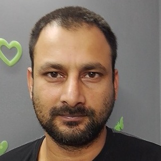 Manik | Twitter, Facebook | Linktree