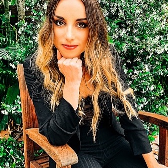 IVY | Instagram, TikTok | Linktree