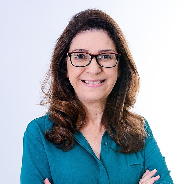 Ana Ponce | Facebook | Linktree