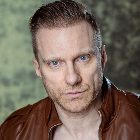 Oliver Price | Twitter, Instagram, Facebook, TikTok | Linktree