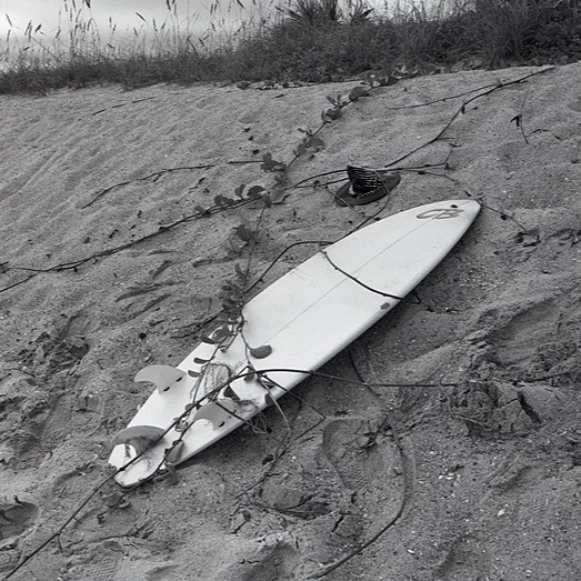 surfwitch | Spotify, Facebook | Linktree