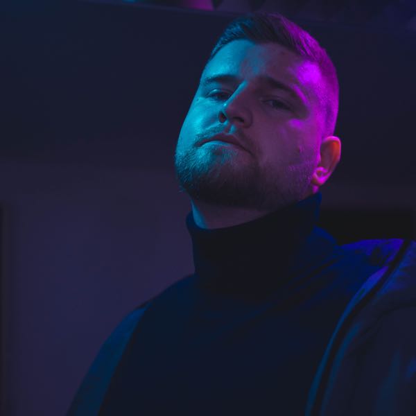 R4W | Instagram | Linktree