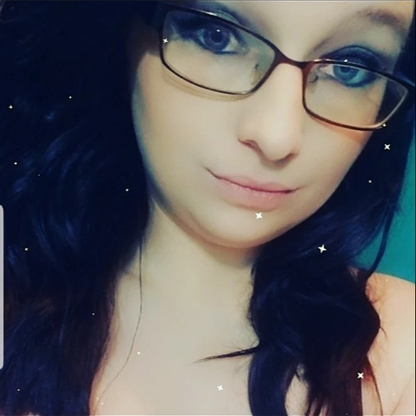 @queenboom | Linktree