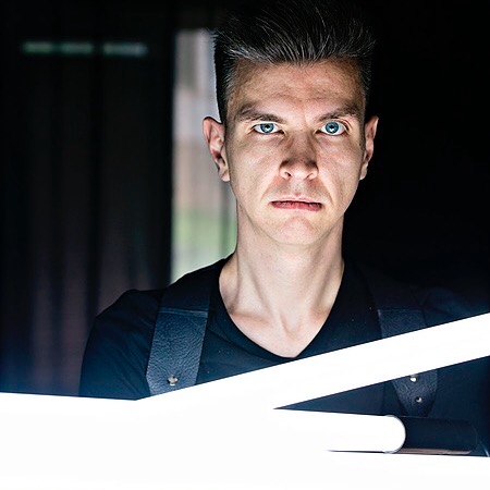 Steve Void | Twitter, Instagram, Facebook | Linktree