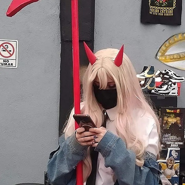 Zen uwu | Twitter, Instagram, TikTok, Twitch | Linktree