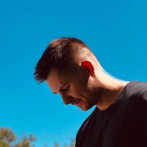 doro44 | Twitter, Instagram, TikTok, Twitch | Linktree