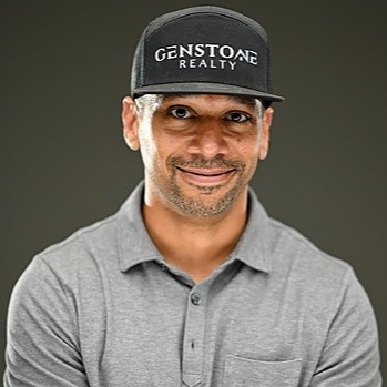 Chris Nelson | Instagram, Facebook | Linktree