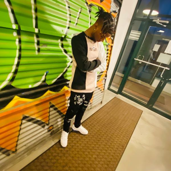 No1r | Instagram, TikTok | Linktree