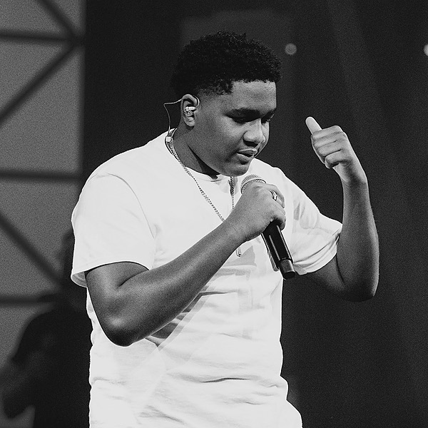 Issac Mansfield | Instagram, TikTok | Linktree