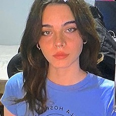 sof | Twitter, Instagram, TikTok, Twitch | Linktree