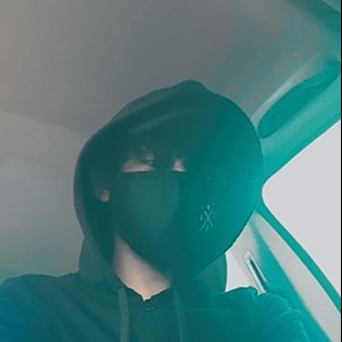 Vinzz | Twitter, Instagram, TikTok, Twitch | Linktree