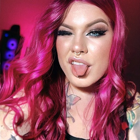 grimmmart | Instagram | Linktree