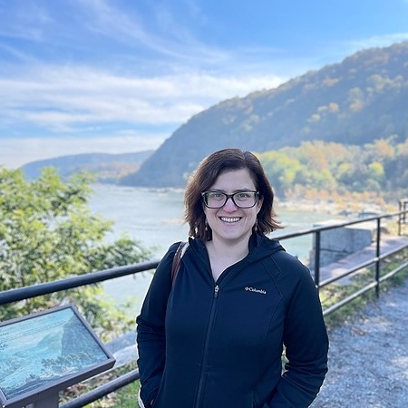 Kristina T. Saccone | Twitter, Instagram | Linktree