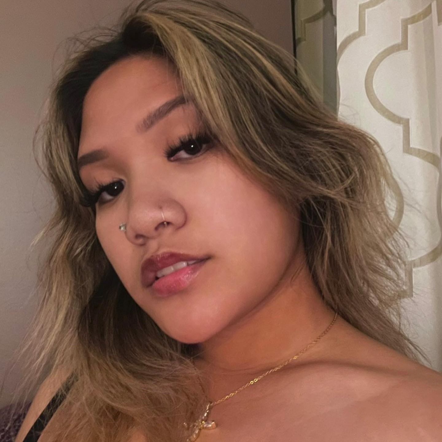 chasy | Twitter, Instagram, TikTok, Twitch | Linktree