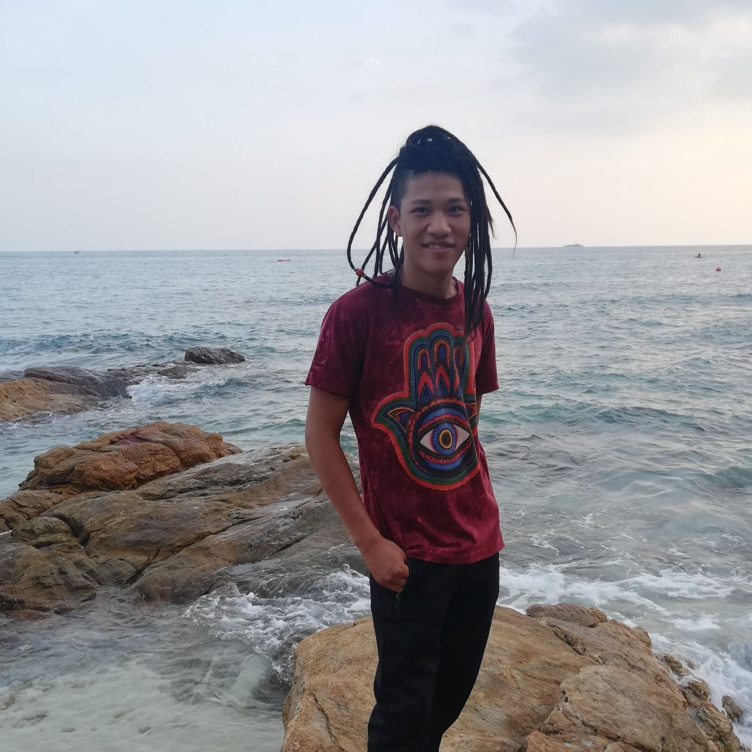 東東 Jimmy | Instagram, Facebook | Linktree