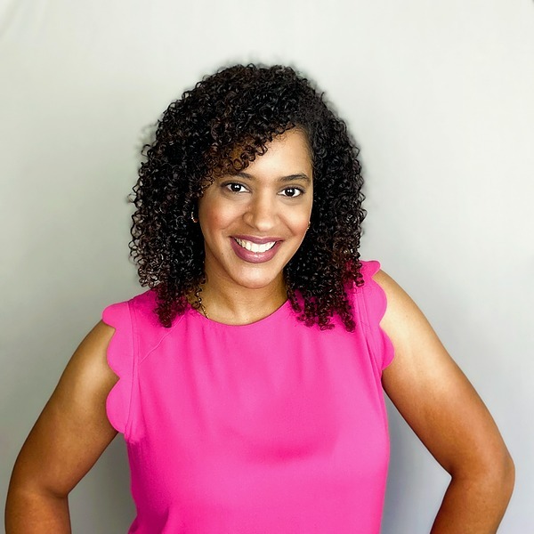 Cynthia Santana | Instagram, Facebook | Linktree